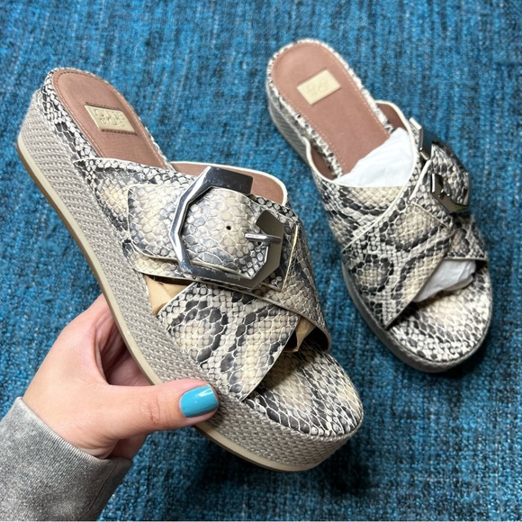 Louise et Cie | Shoes | Louise Et Cie Cassia Platform Leather Sandals ...